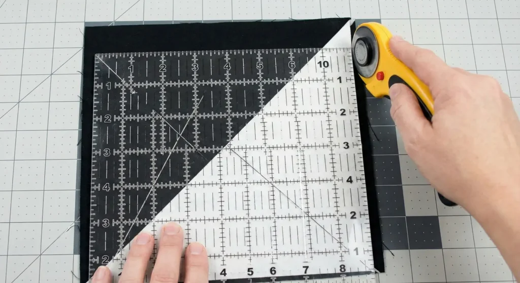 Bold & Beautiful: 20 Red, Black, and White Quilt Ideas for Modern and ...